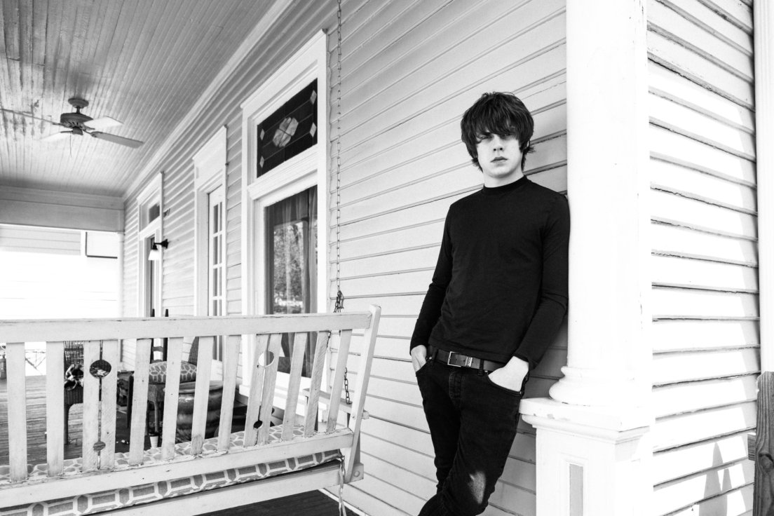 Album Review: Jake Bugg - Hearts That Strain